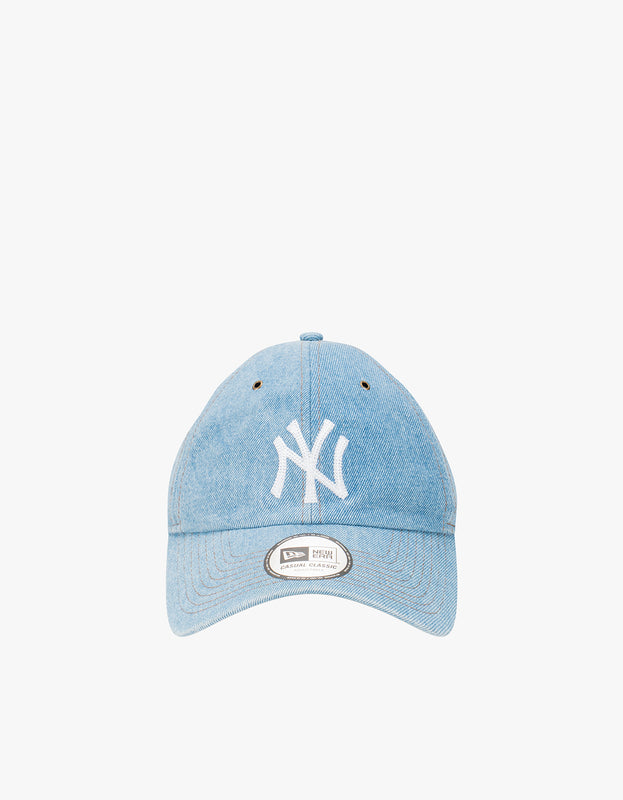Superette | New York Yankees 9FORTY Strapback Cap - New Olive/White