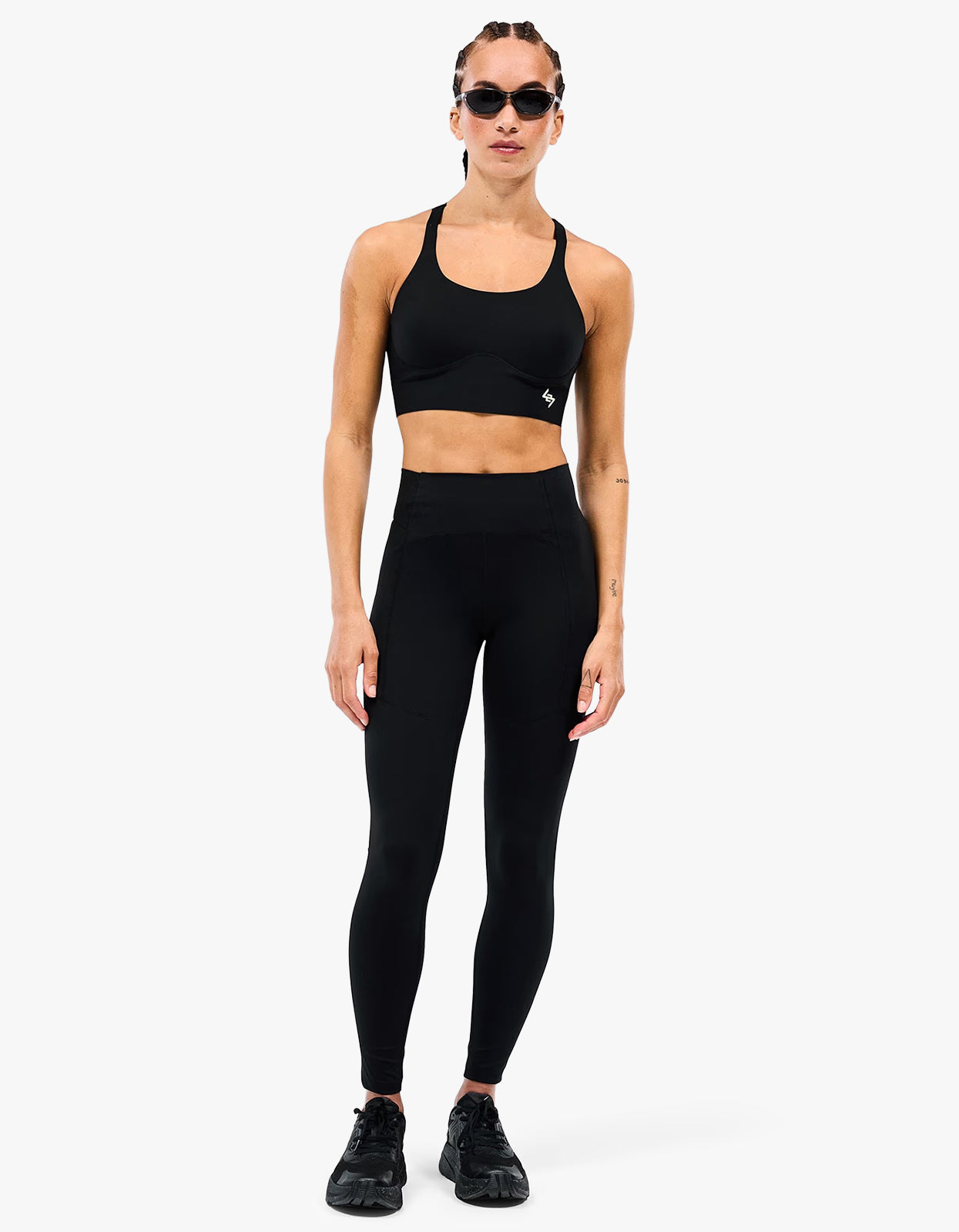 247 Mid Impact Sports Bra - Black – Superette